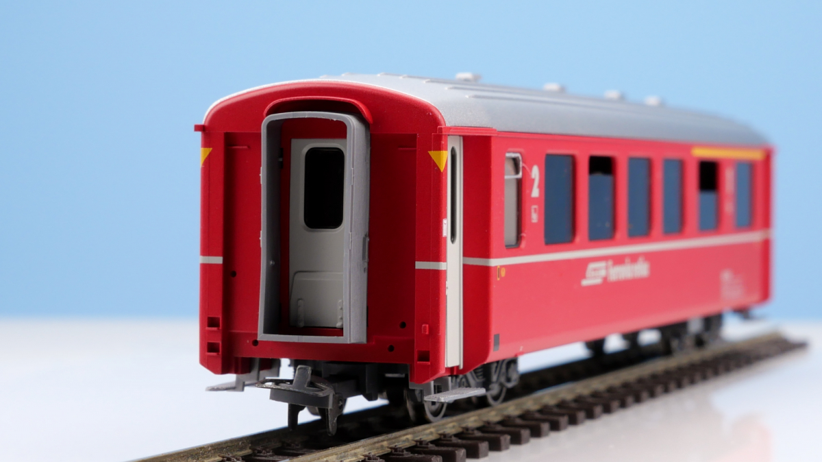 BEMO 3256 143 - RhB AB 1543 Personenwagen EW I verkürzt 4-achsig 1./2 ...