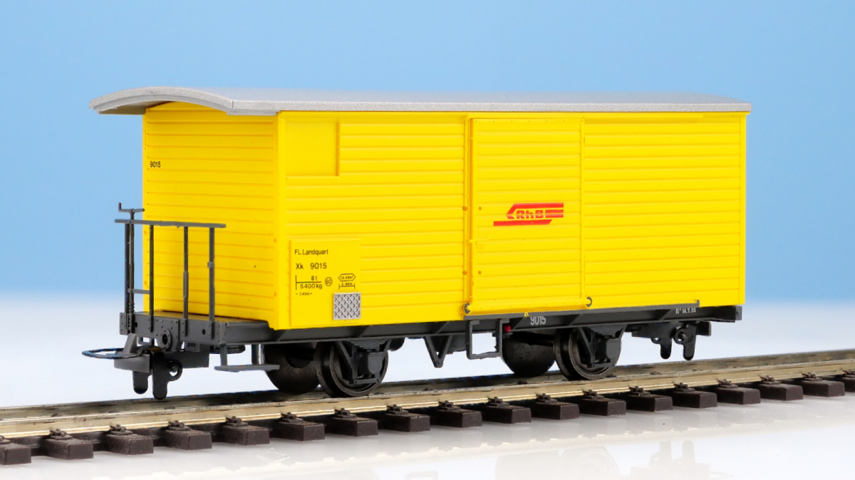 BEMO 2294 195 - RhB Xk 9015 gedeckter Gü terwagen 2-achsig,, Bahndien, 57,90